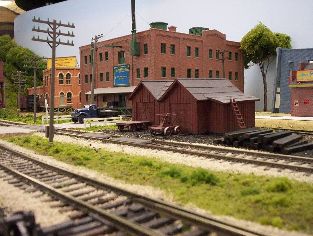 Need help with Merchants Row - Layouts and layout building - Trains.com Forums